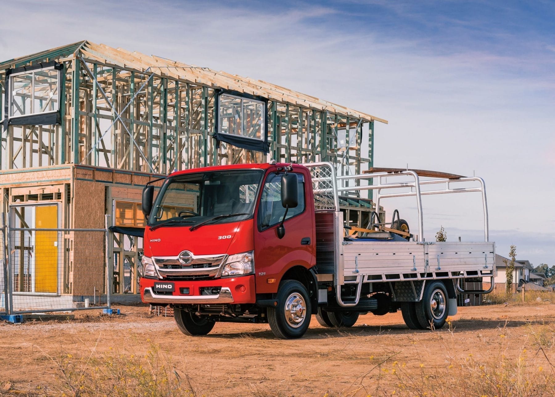 EXPANDED HINO 300 SERIES PROVIDES SOLUTIONS FOR A GROWING MARKET - AnyAuto