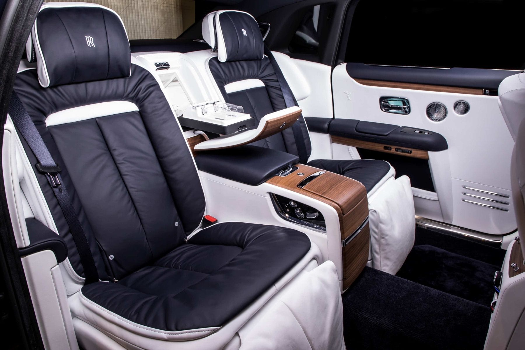 Rolls-Royce Reveals New Ghost Extended In Australia - AnyAuto