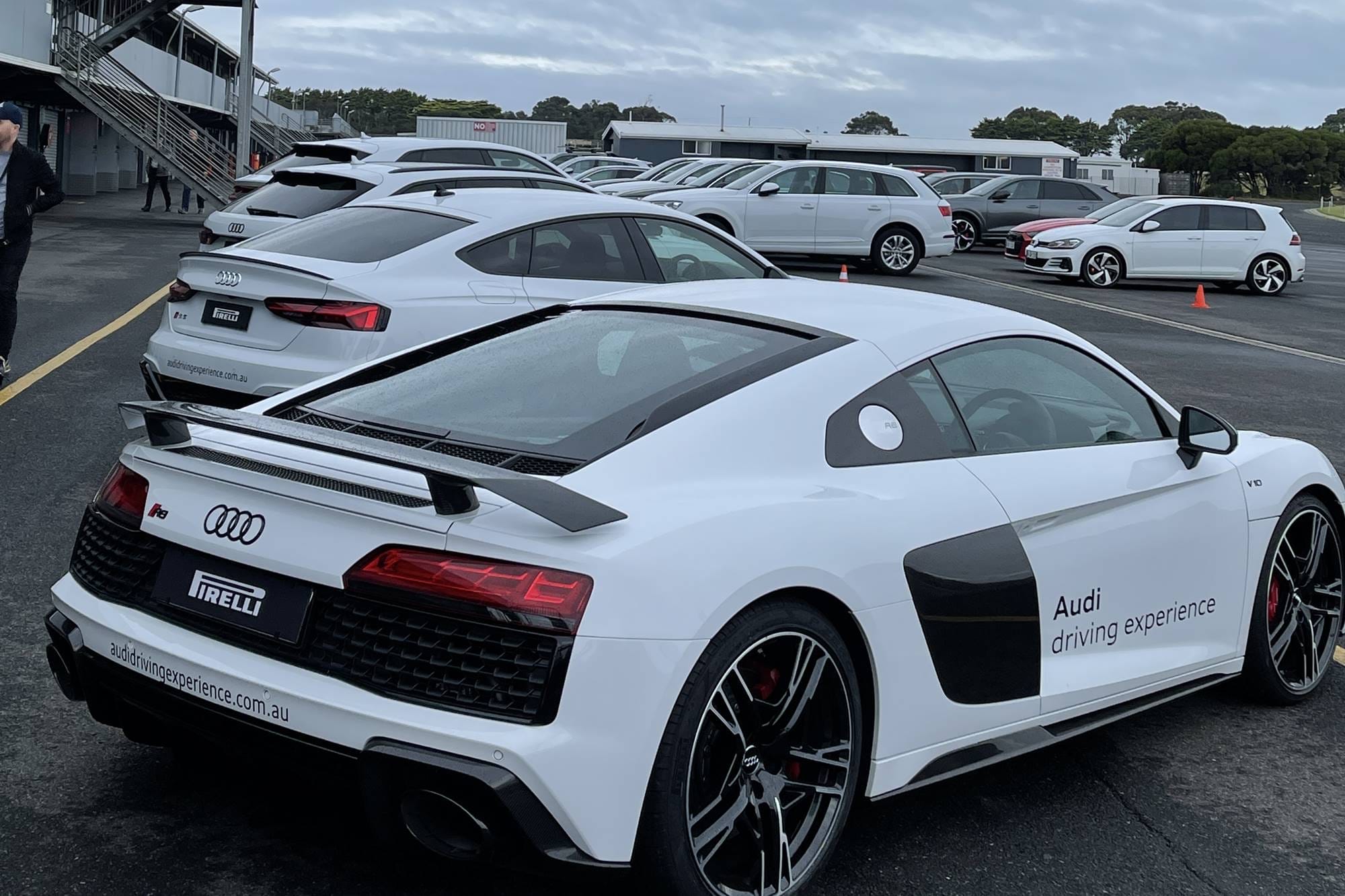 Audi R8 Performance QUATTRO 2021 Review - AnyAuto