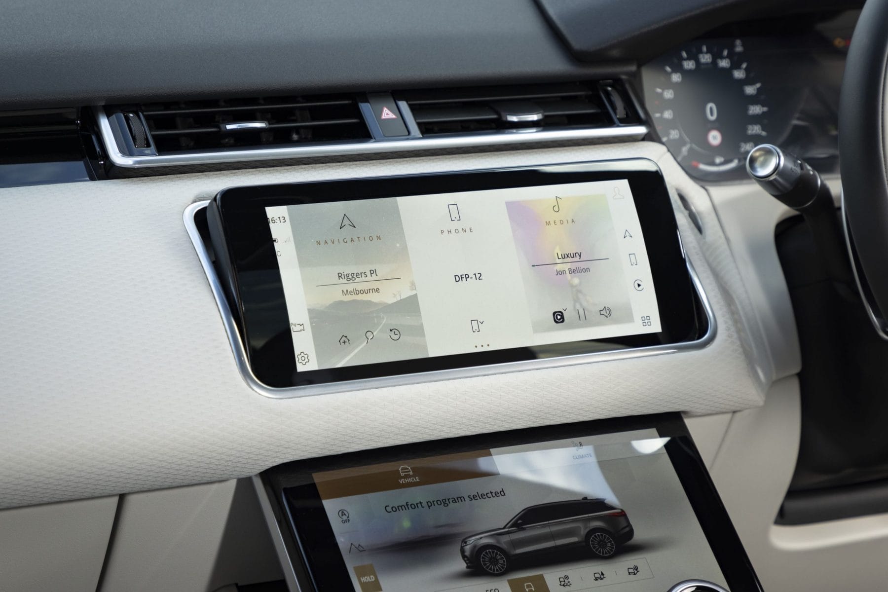 Range Rover Velar R Dynamic SE D200 AWD SUV Review - AnyAuto