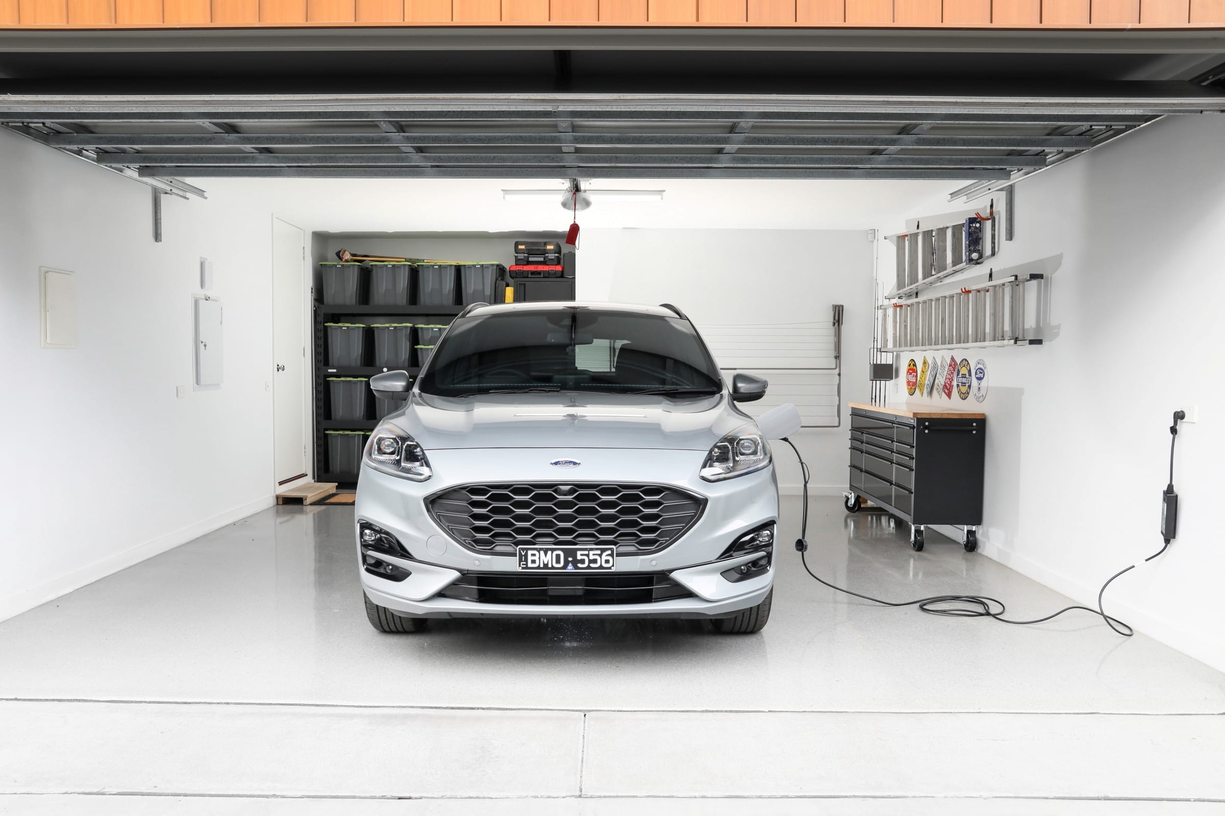 Ford Escape ST-Line PHEV 2022 Review - AnyAuto