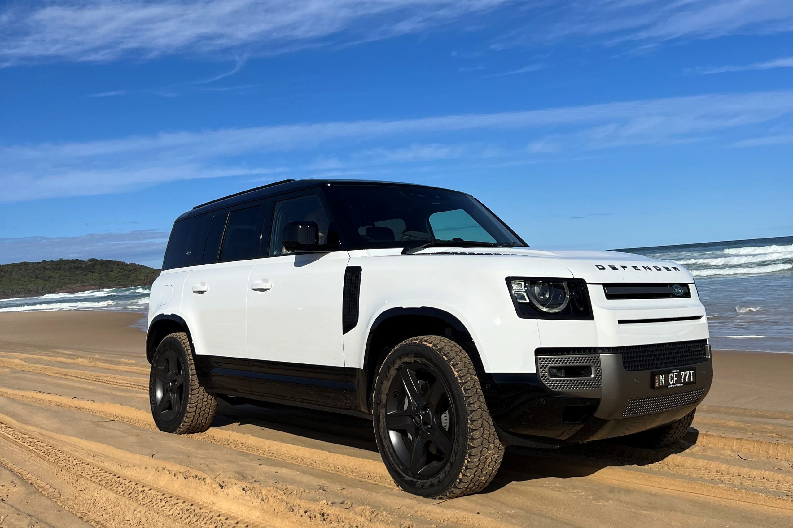 Defender 110 X-Dynamic HSE D300 2022 Review - AnyAuto