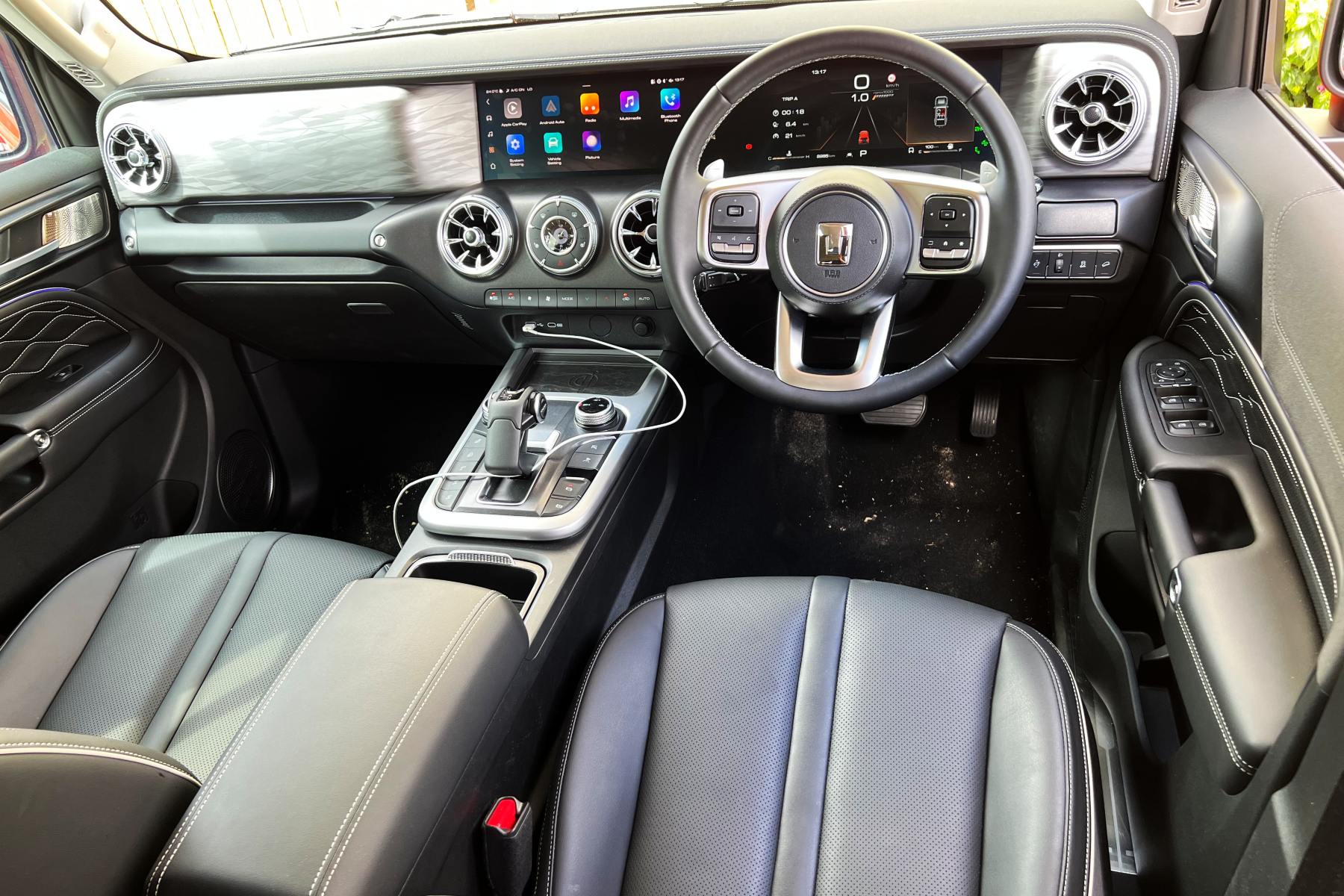 GWM Tank 300 Ultra 4WD 2023 Review - AnyAuto