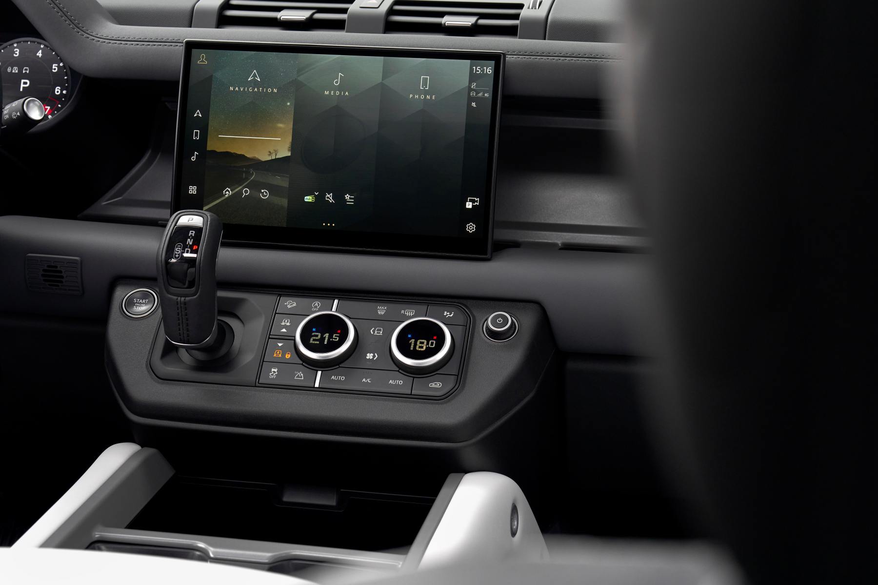 Land Rover MY25 Defender - Everything you need to know - AnyAuto